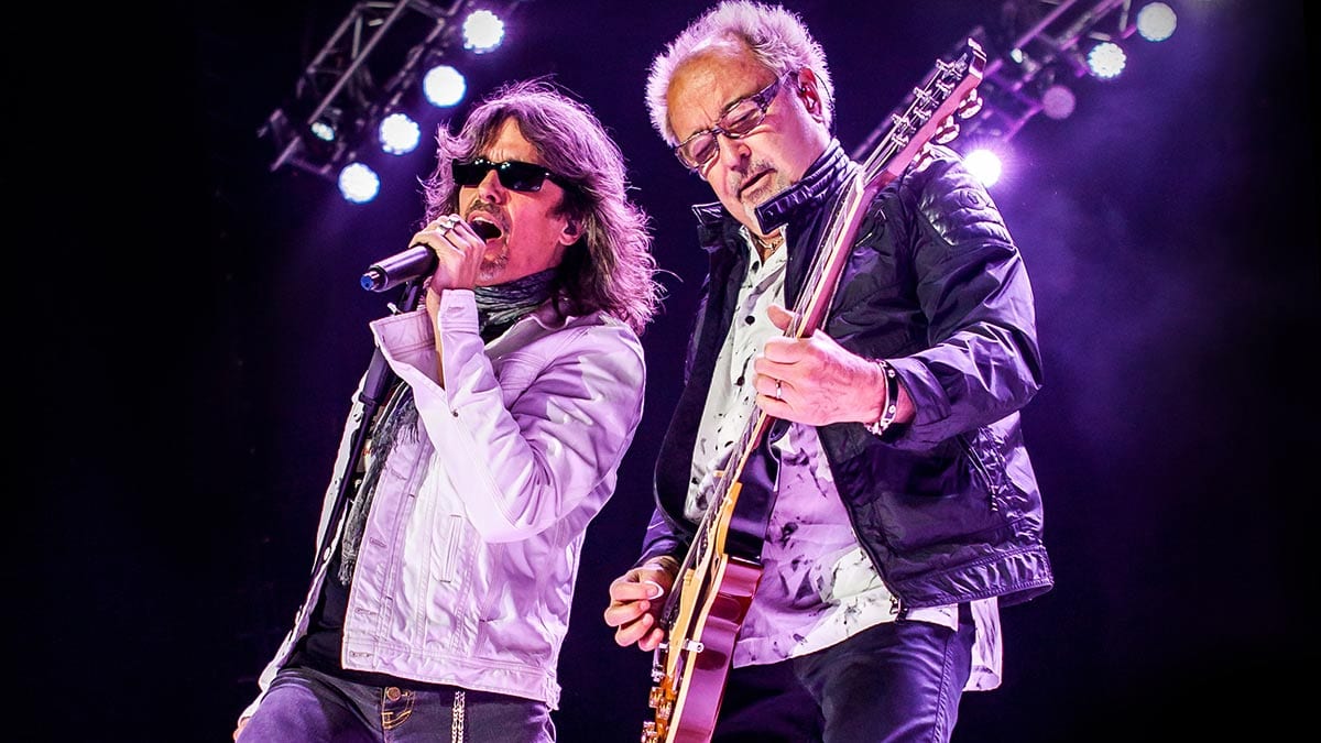 Foreigner Announces Extensive World Tour in Sixteen Countries ...